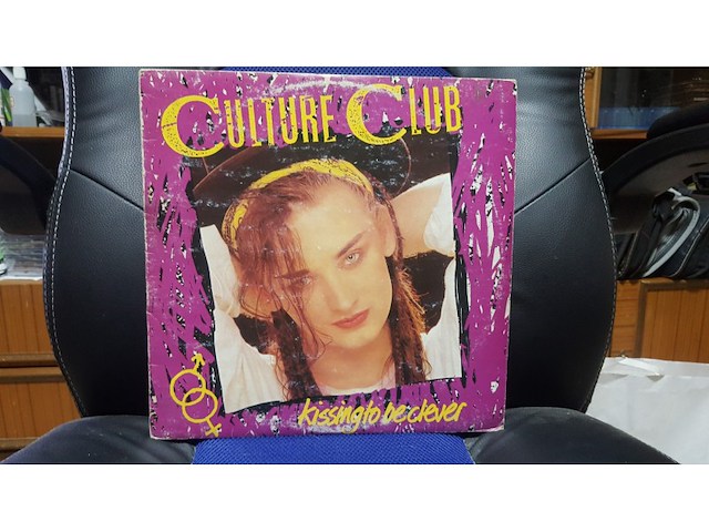 Culture Club - Kissing To Be Clever