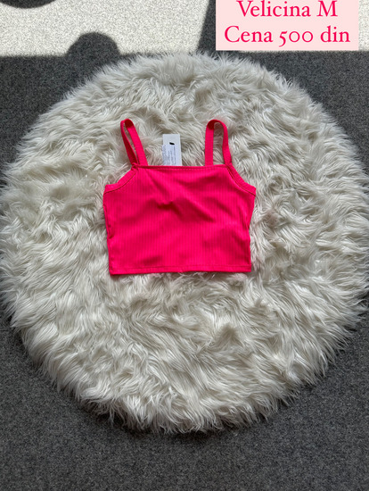 Novi pink top