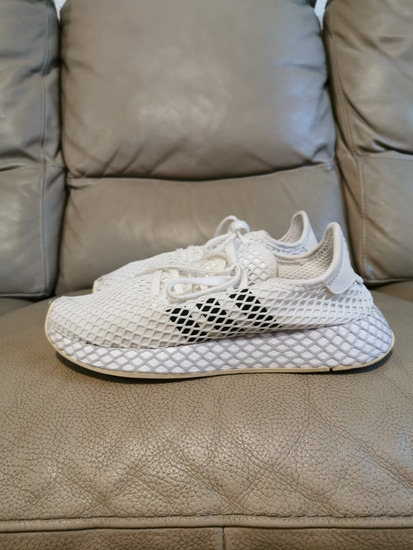 ADIDAS DEERUPT 37