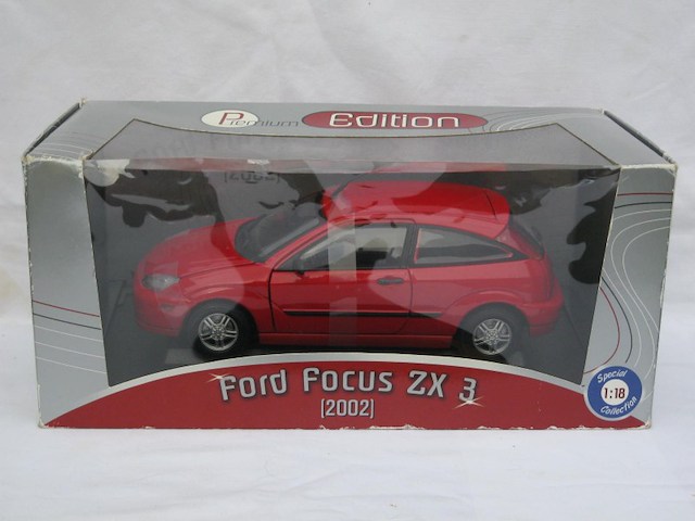 1:18 motor max ford focus