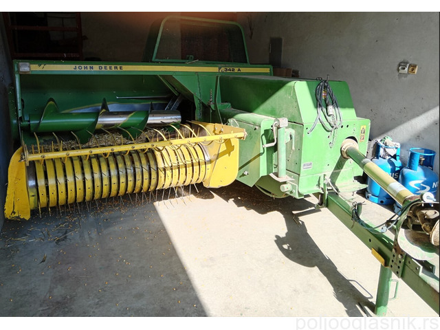 Presa John Deere 342A