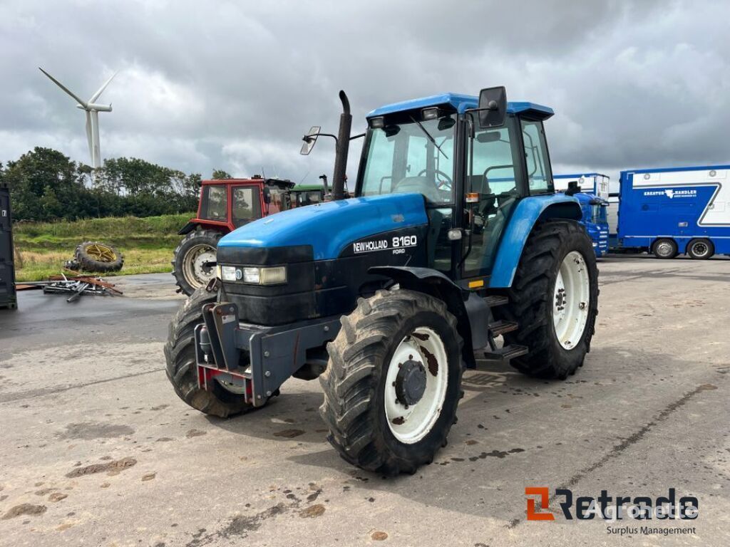 Prodaje se New Holland 8160 4WD traktor točkaš na aukciji