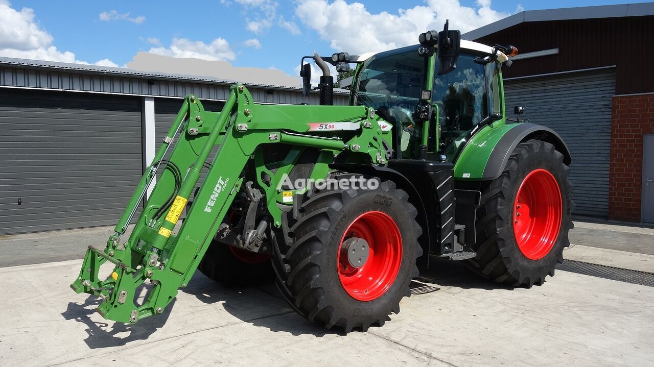 Fendt 724 Vario S4 Power traktor točkaš