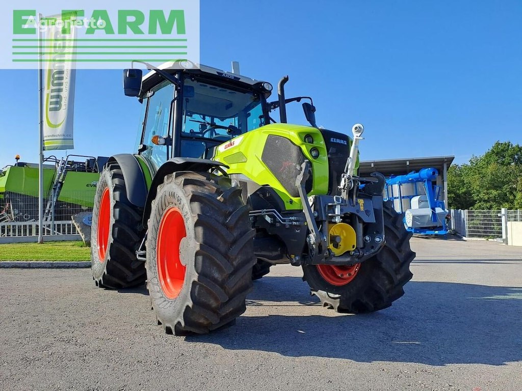 Axos 240 traktor točkaš