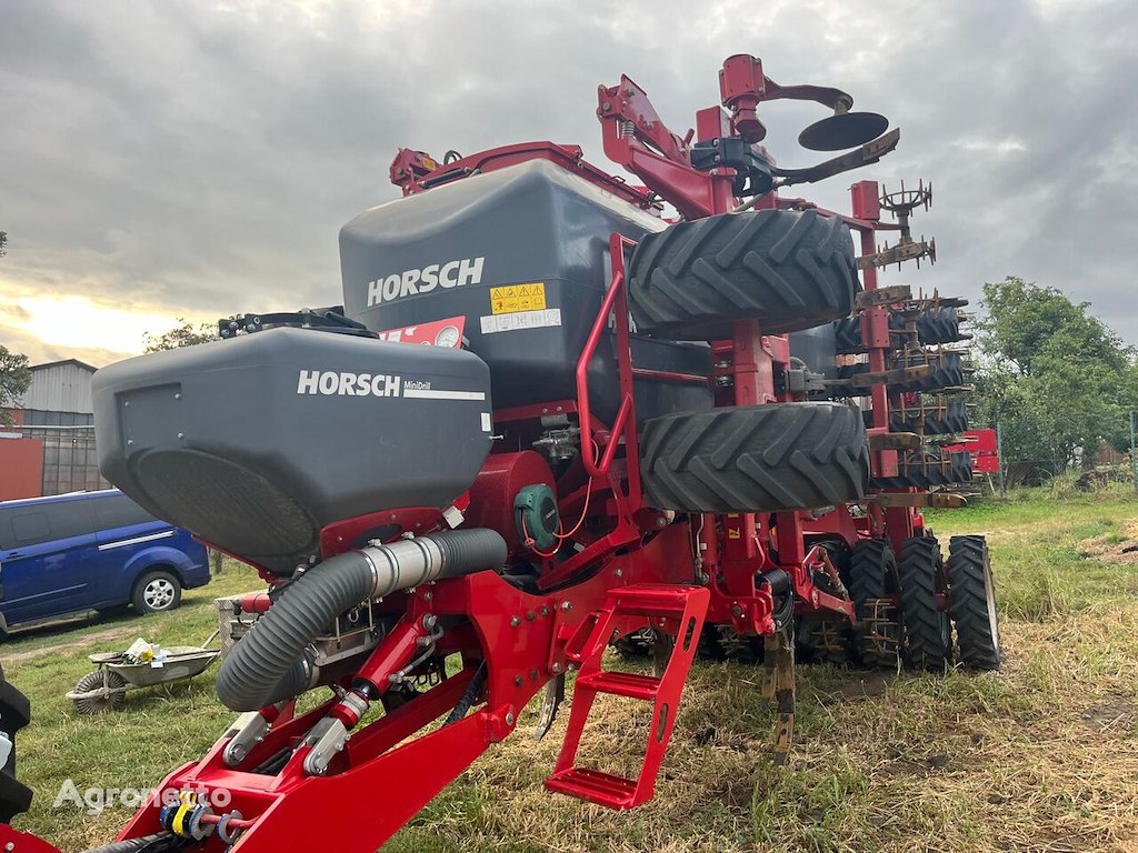 Horsch Focus 6 TD pneumatska precizna sejalica