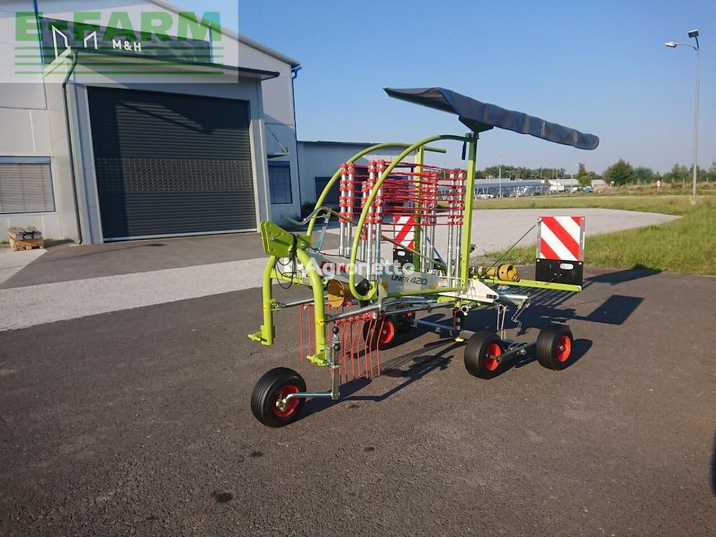 Claas liner 370 tandem prevrtač sena