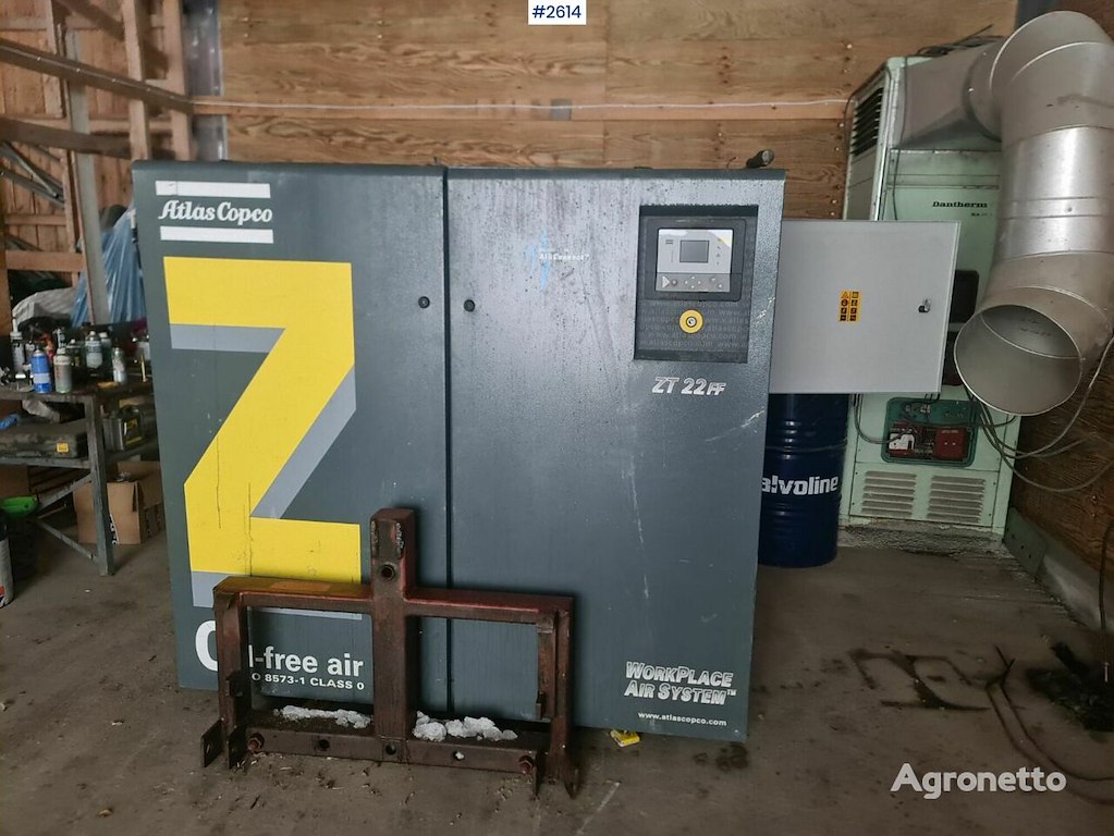 Atlas Copco ZT 22FF samoutovarna prikolica