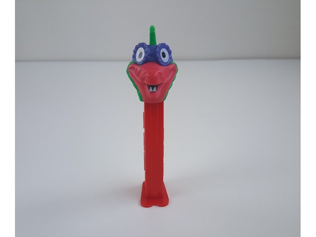 PEZ Fly-Saur 4.9