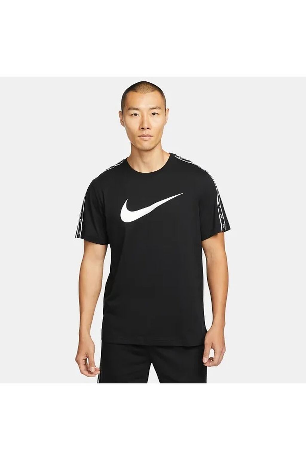 Nike NSW Repeat majica u S,M,L i XL veličini, novo sa etiketom, nikad