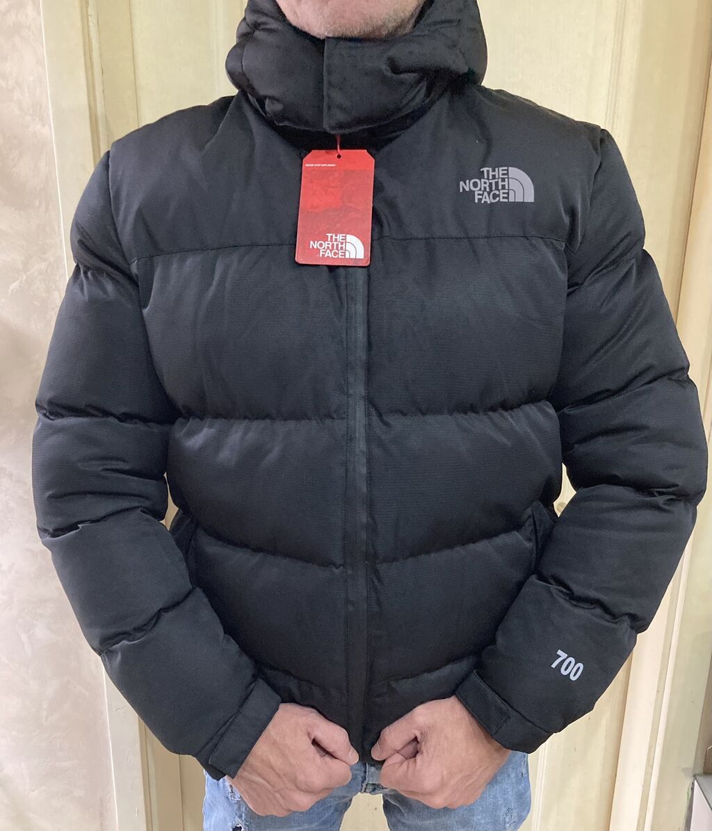 North Face debela zimska jakna koja ne propusta ni kišu ni vetar