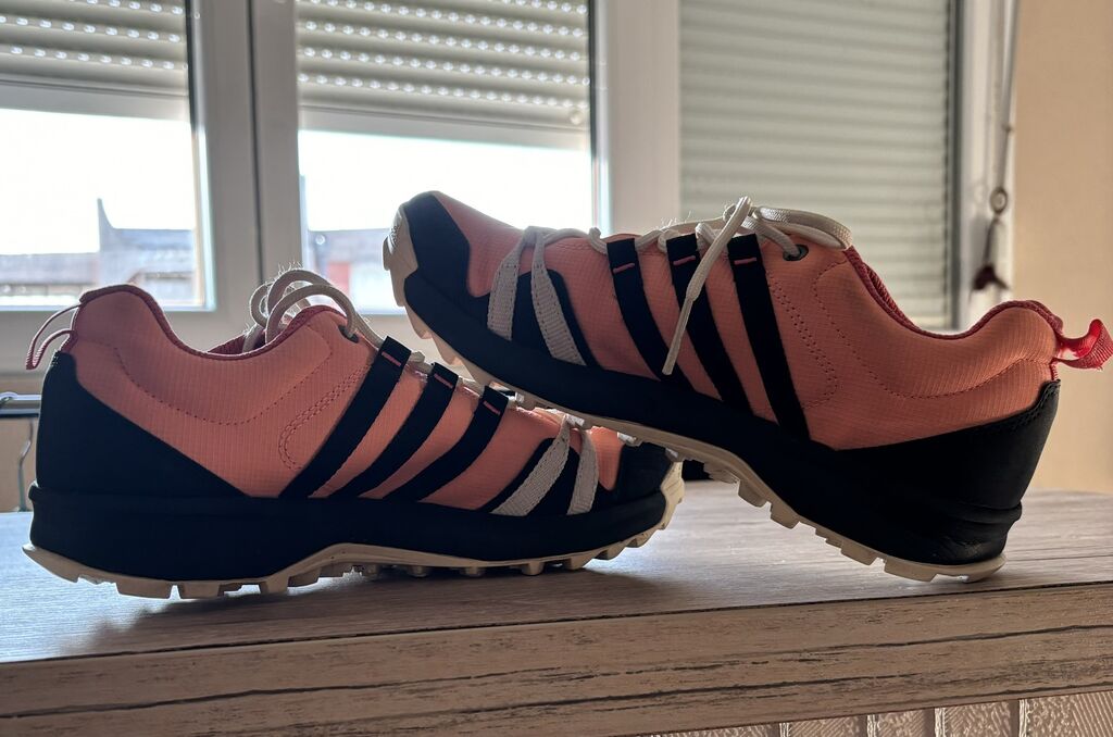 Adidas, 38.5, bоја - Roze