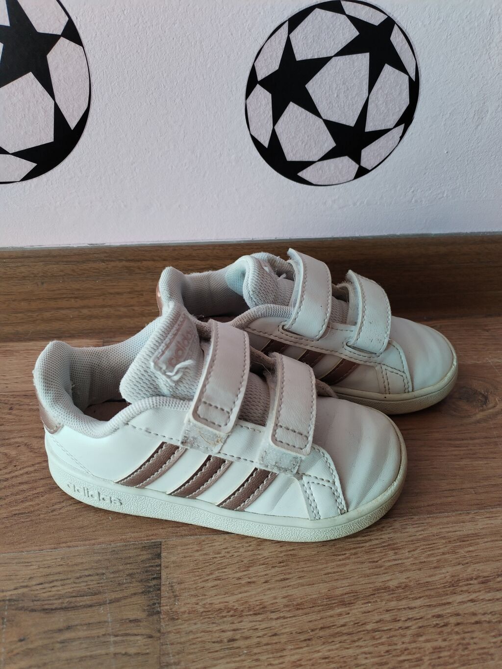 Adidas, Veličina - 24