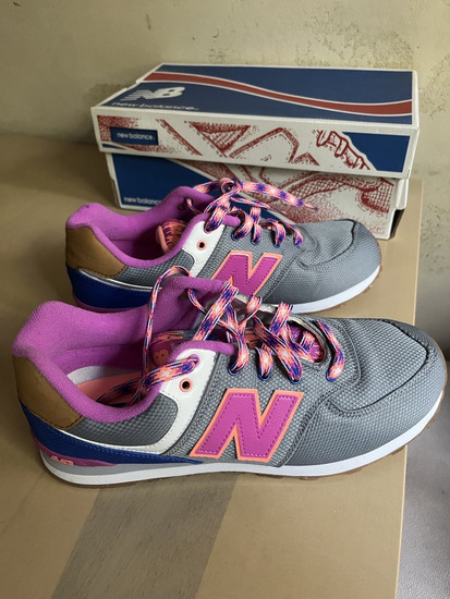 New balance patike