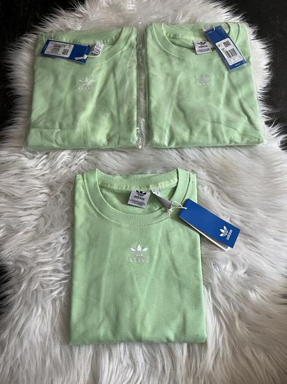 Adidas oversized majica