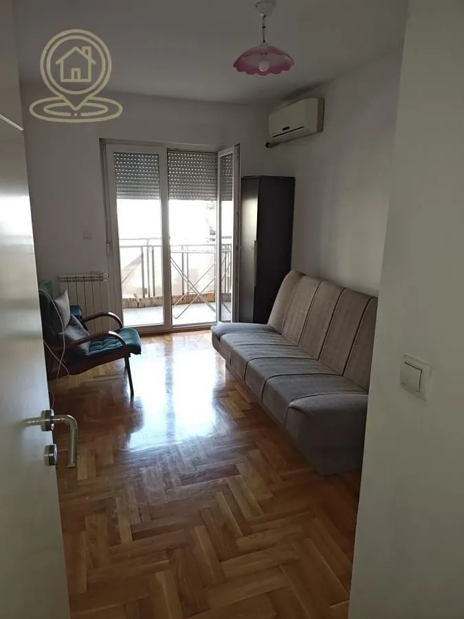 Izdavanje, dvosoban stan, 51m2, Đeram Pijaca, Beograd