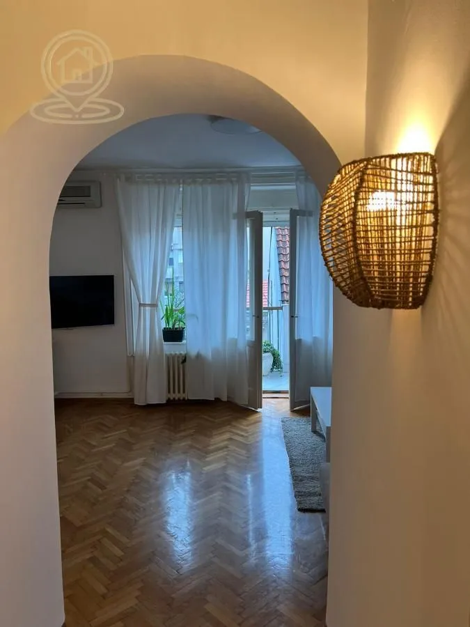 Izdavanje, trosoban stan, 83m2, Dorćol, Beograd