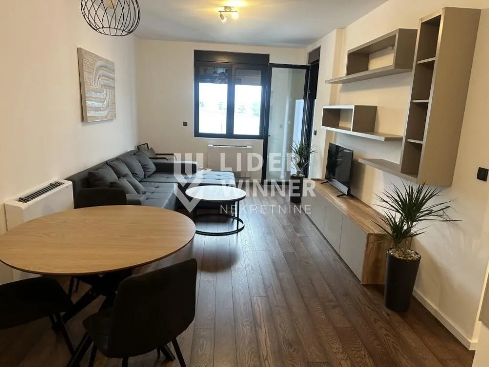 Izdavanje, dvosoban stan, 56m2, Zemun Gornji Grad, Zemun, Beograd