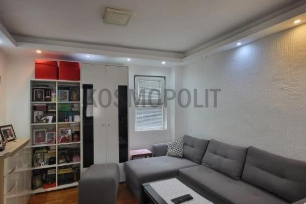 Albanske spomenice, Dvoiposoban stan na prodaju, 52m2, 129.500€