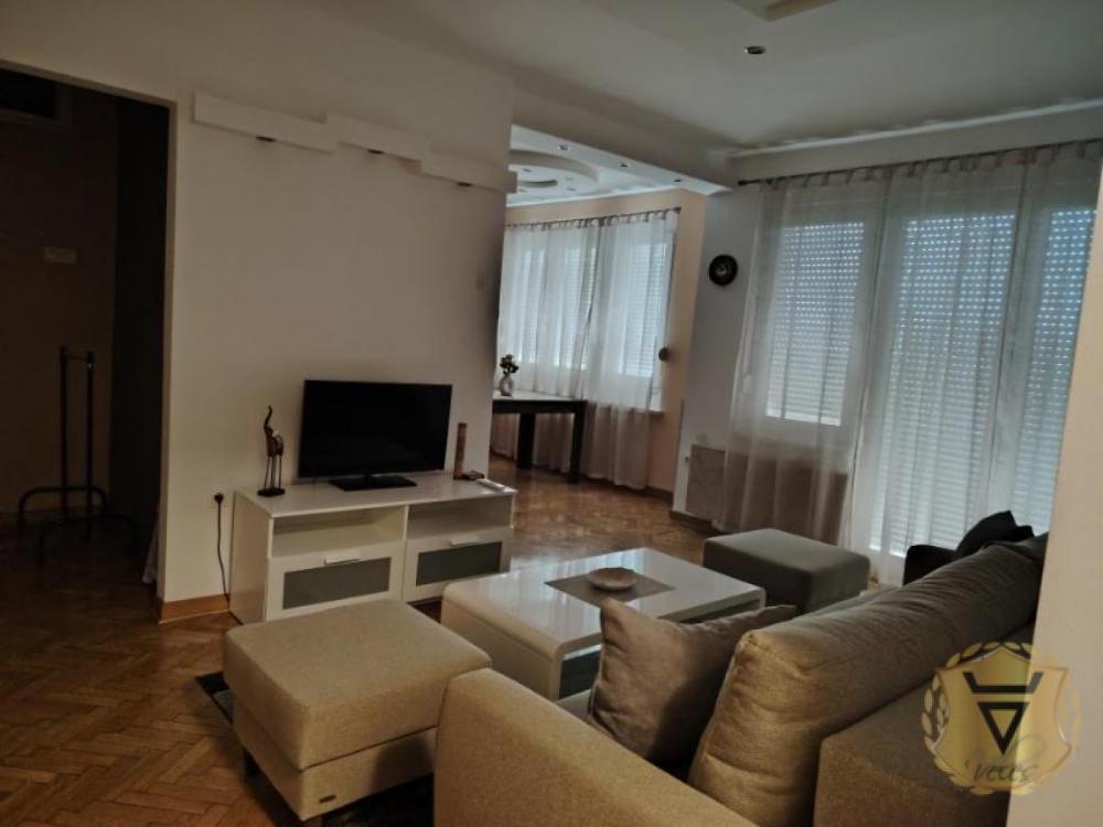 Dvosoban stan za izdavanje, 52m2, 650€