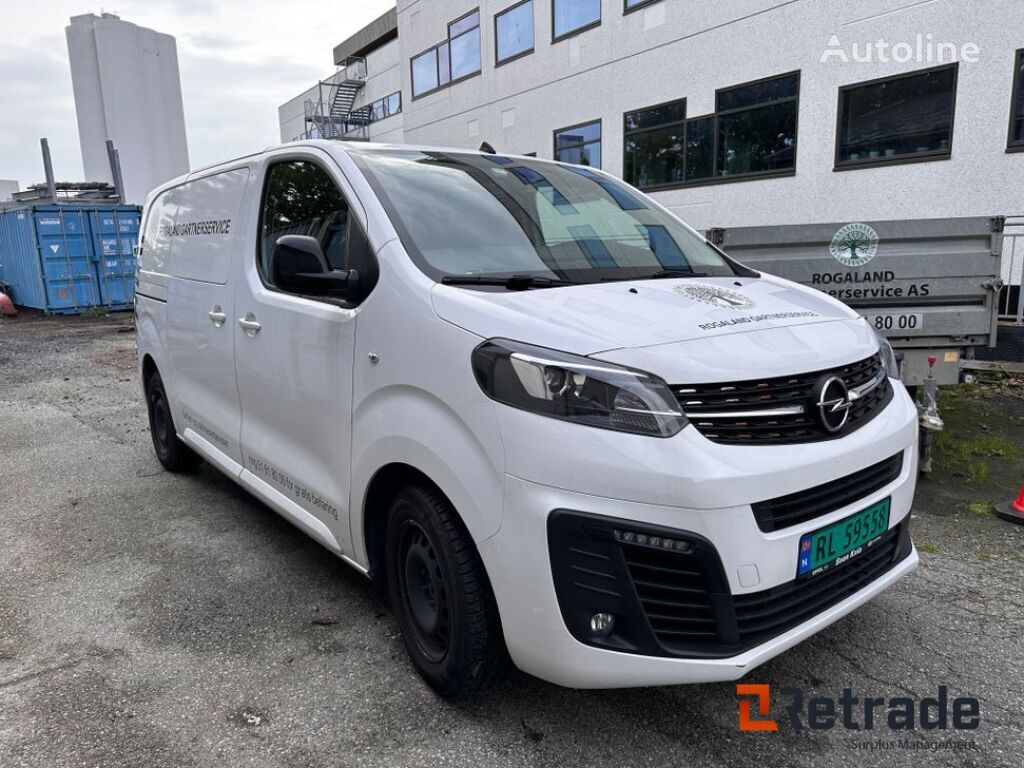 Prodaje se Opel Vivaro minibus furgon na aukciji