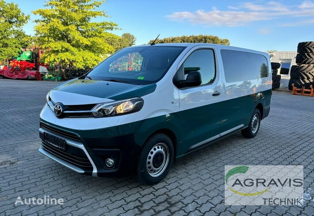 Toyota PROACE minibus furgon