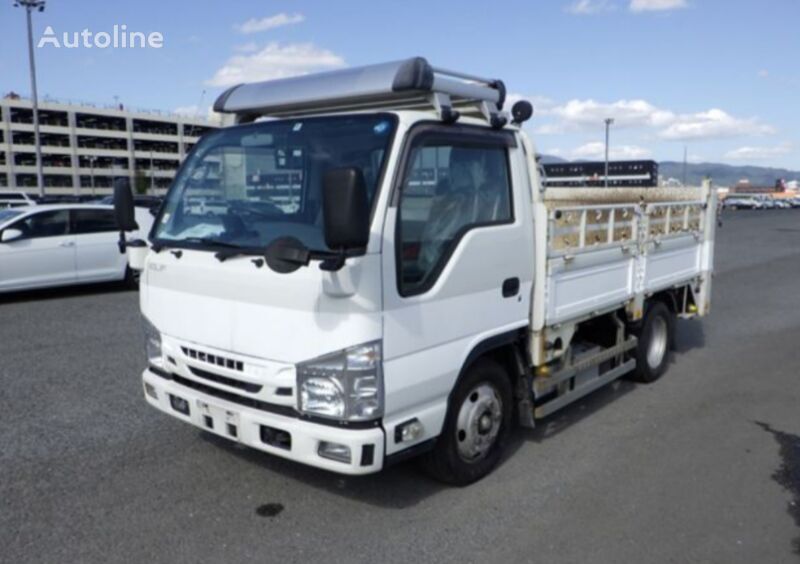 Isuzu ELF kamion s ravnom platformom