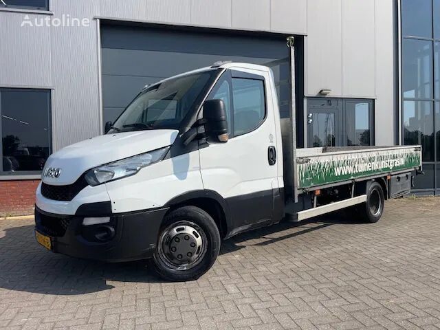 IVECO Daily 35C17 open laadbak , trekhaak, automaat kamion s ravnom platformom