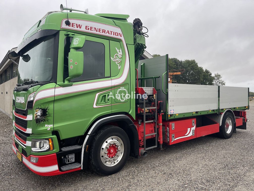 Scania G410 HMF 1820K4 kamion s ravnom platformom