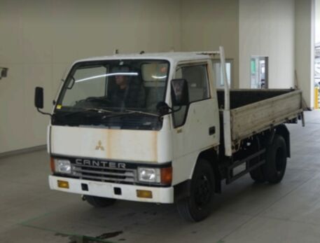 Mitsubishi CANTER kamion s ravnom platformom