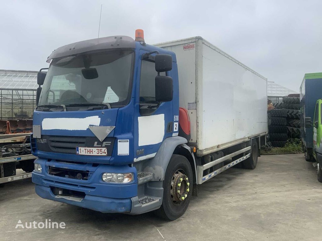 Prodaje se DAF LF 55.220 kamion furgon na aukciji