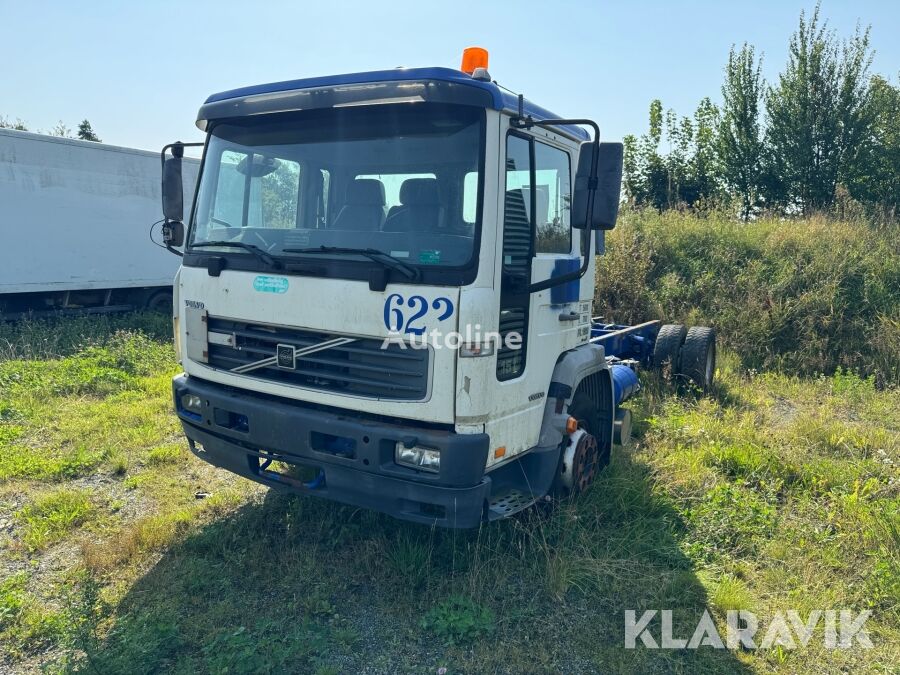 Prodaje se Volvo FL180 kamion šasija na aukciji