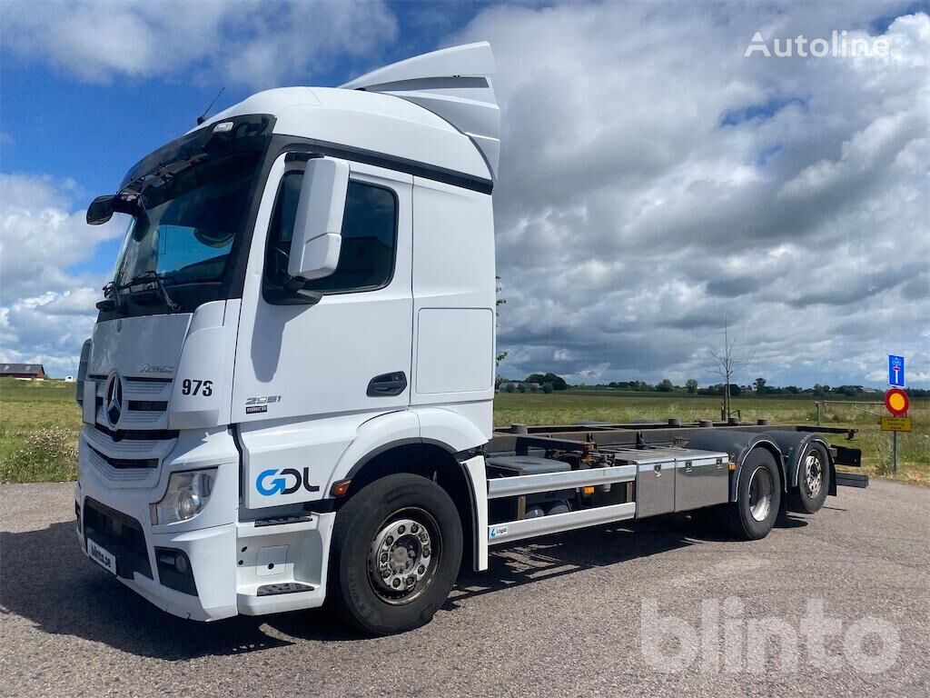 Prodaje se Mercedes-Benz ACTROS 2551 kamion šasija na aukciji