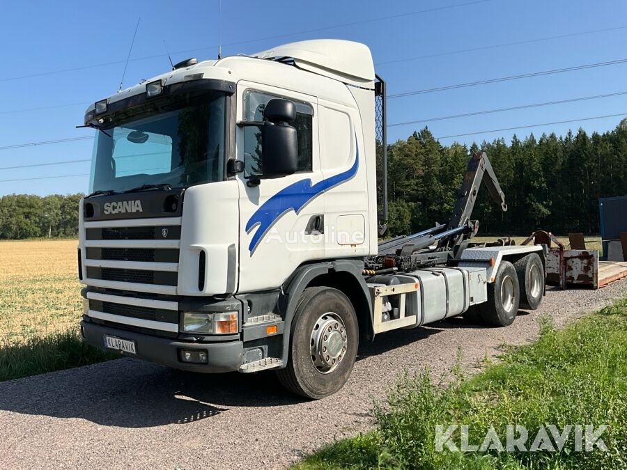 Prodaje se Scania R420 rol kiper sa kukom na aukciji