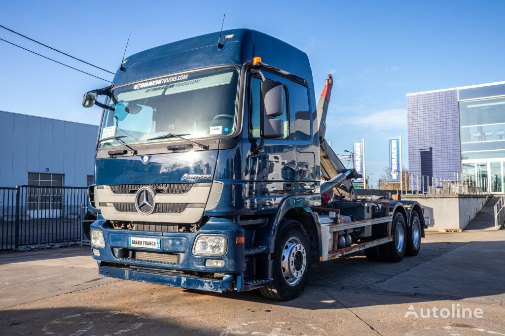 Mercedes-Benz ACTROS 2546 MP3+10 tires/pneus kamion rol kiper