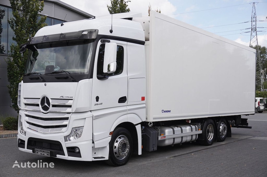 Mercedes-Benz Actros 2545 MP5 6×2 E6 / KRONE REFRIGERATOR 40 pallets Bitempera kamion hladnjača