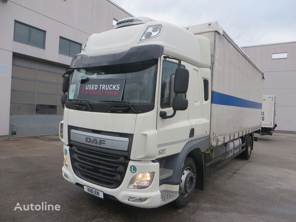 DAF CF320 Tilt 7.7m kamion sa klizna zavesa cerada