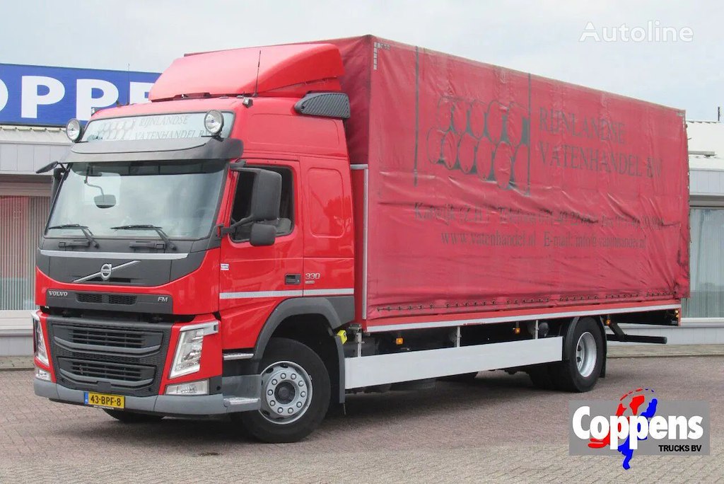 Volvo FM 330 Huif gesloten 4x2 euro 6 kamion sa klizna zavesa cerada