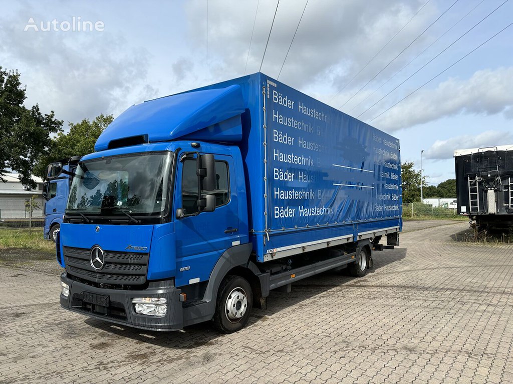 Mercedes-Benz Atego 818 Plane kamion s ceradom