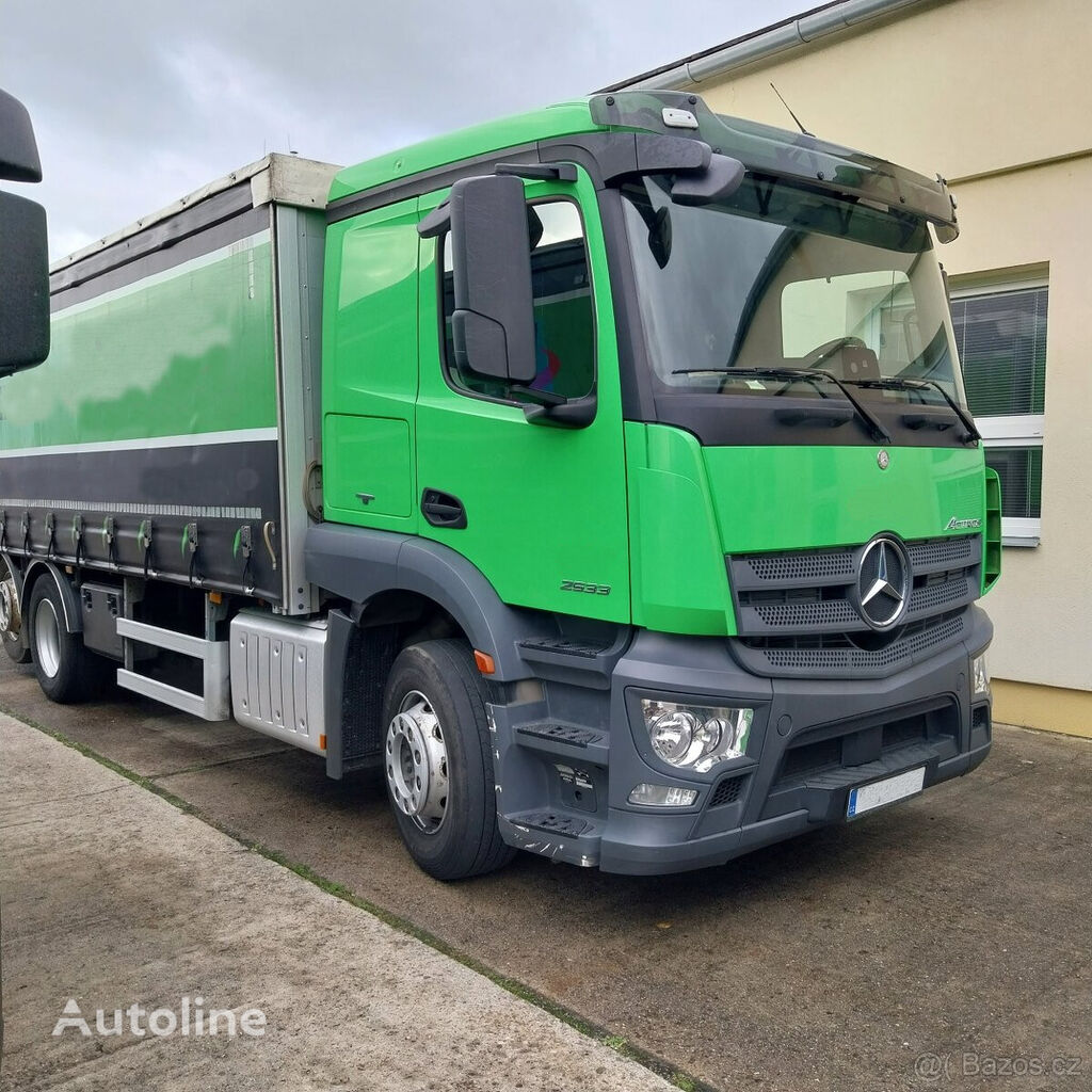 Mercedes-Benz Actros 2533 kamion s ceradom