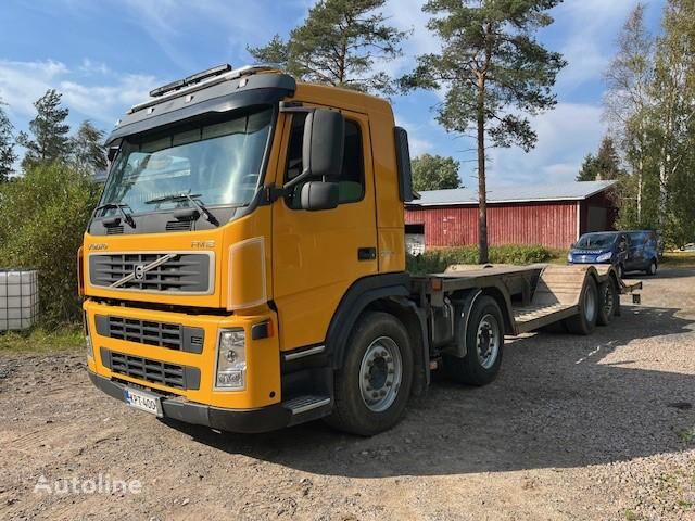 Volvo FM 12 8*2 autotransporter