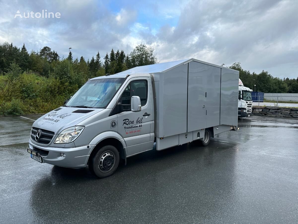 Prodaje se Mercedes-Benz Sprinter autotransporter na aukciji