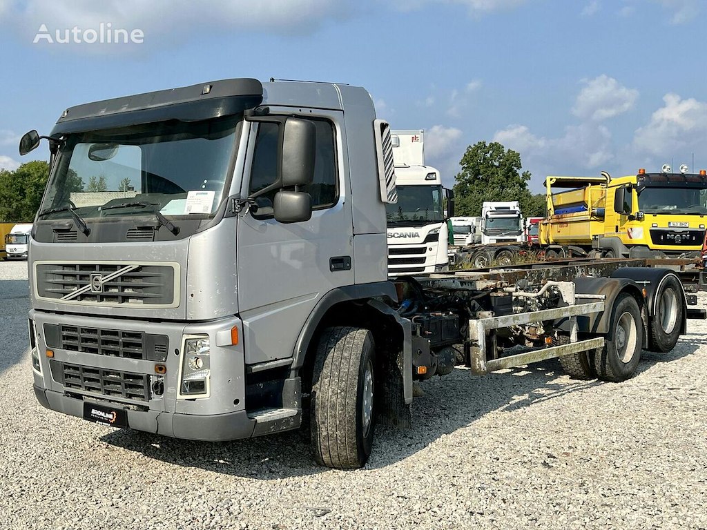 Prodaje se Volvo FM-340 6X2 vozilo za prevoz kontejnera na aukciji