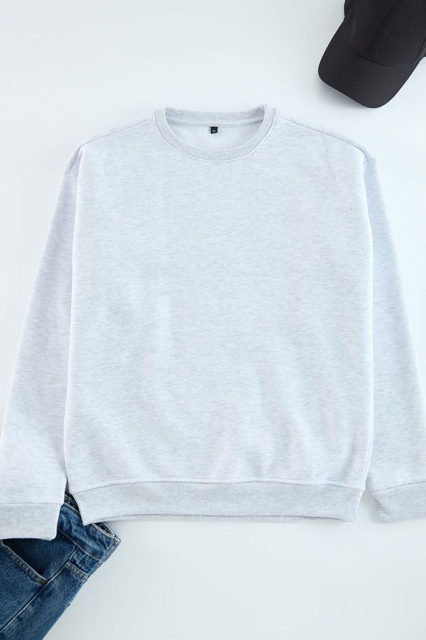 TRENDYOL GRAY MELANGE OVERSIZE/WIDE CUT COTTON BASIC THICK SWEATSHIRT WITH FLEECE INSIDE