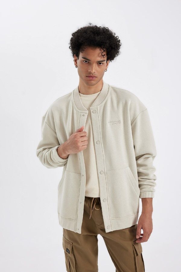 DEFACTO OVERSIZE FIT COLLEGE COLLAR BOMBER CARDIGAN WITH SOFT FUZZY LINING