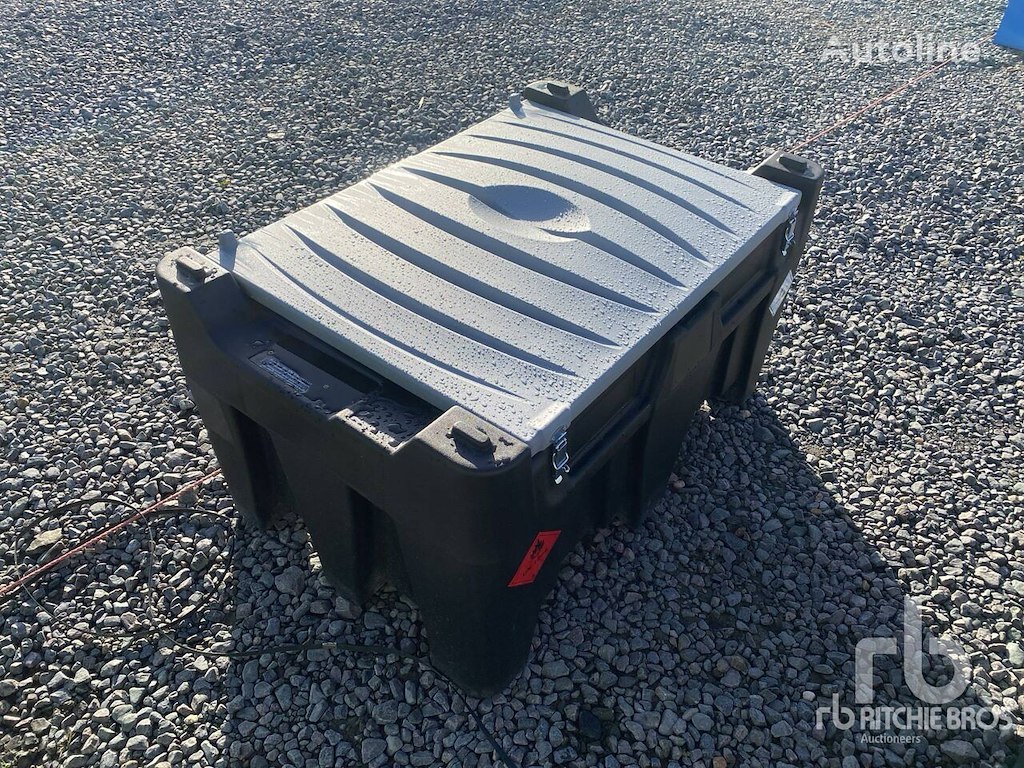 Prodaje se Emiliana Serbatoi EU-TANK 330 330L Portable Poly (Unused) rezervoar za skladistenje goriva na aukciji