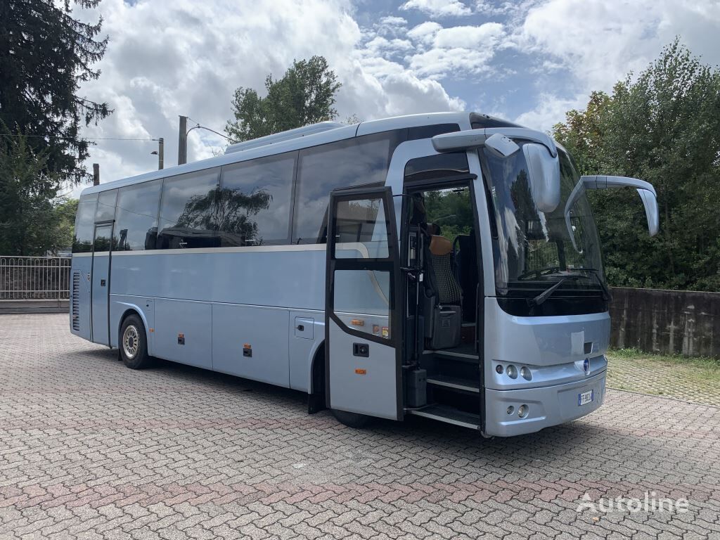 Temsa MD 9 turistički autobus