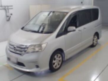 Nissan SERENA putnički minibus