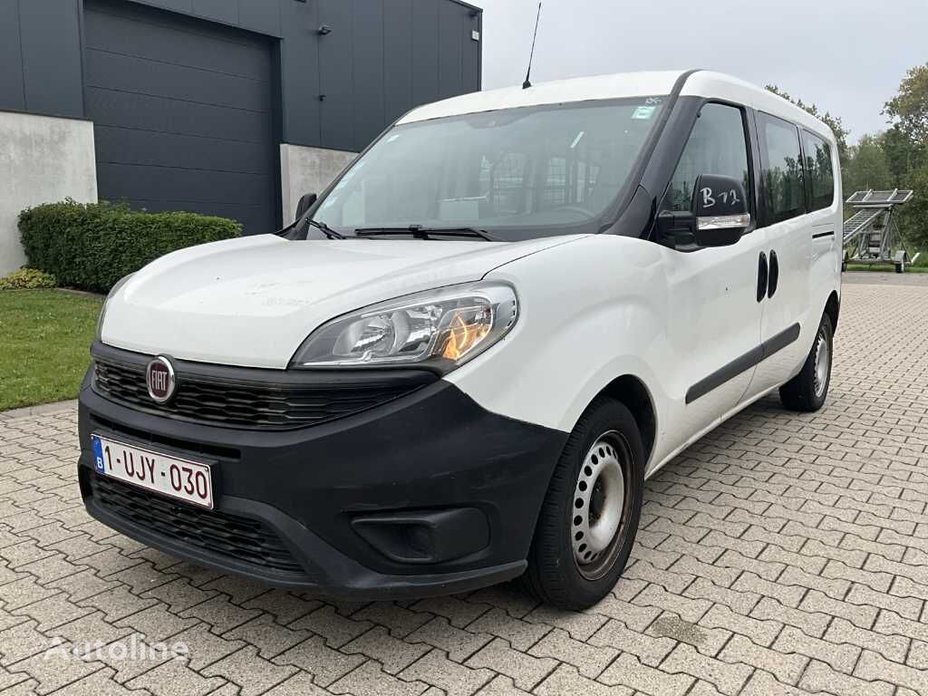 Prodaje se FIAT Doblo minivan na aukciji