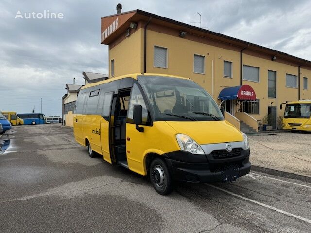 IVECO Wing 65C školski autobus