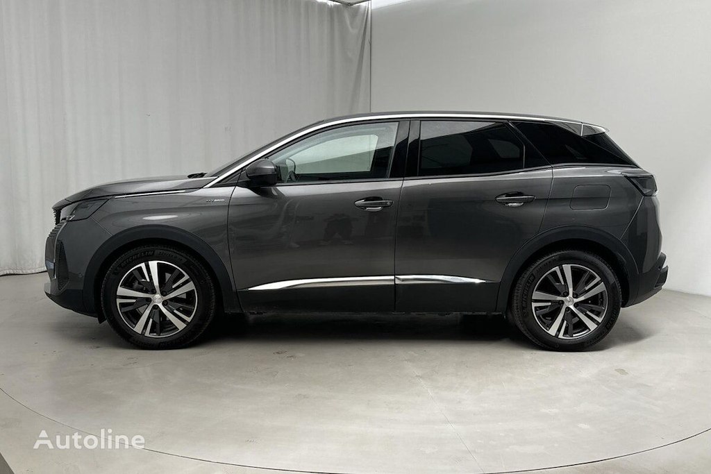 Prodaje se Peugeot 3008 krosover na aukciji